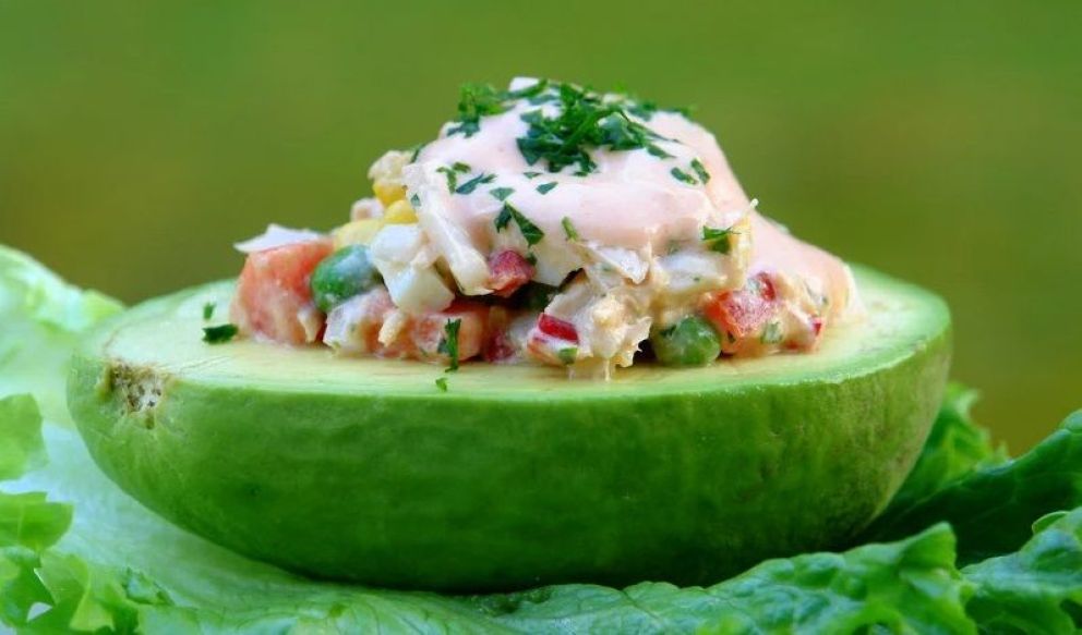 Una entrada espectacular y fresca: paltas rellenas de atún | NoticiasNet